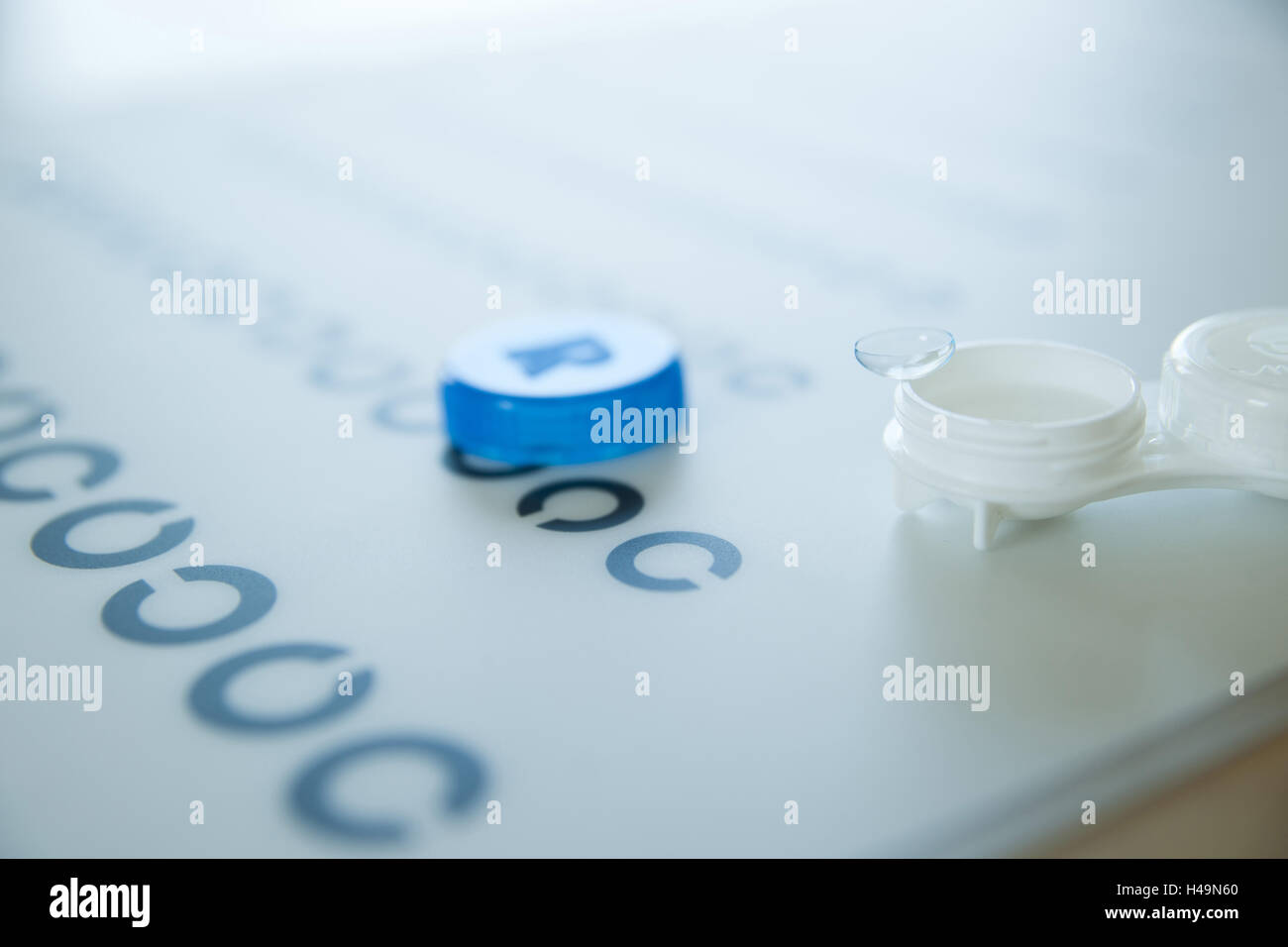 Visual test hi-res stock photography and images - Alamy