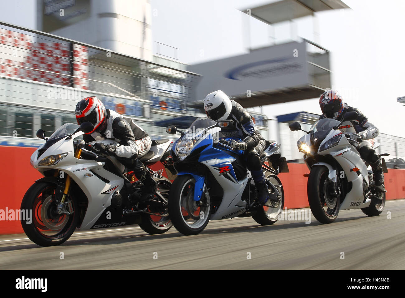 Yamaha Sports Bikes 600