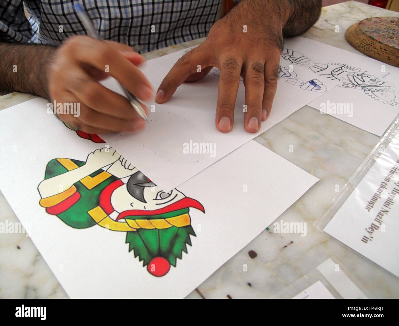 Bursa, Turkey. 2nd Oct, 2016. The model of a new Karagoz puppet in the ...