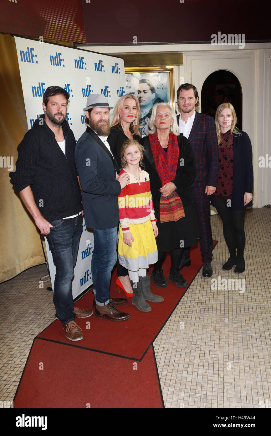 Berlin, Germany. 13th Oct, 2016. Director Till Endemann (l-r) and ...