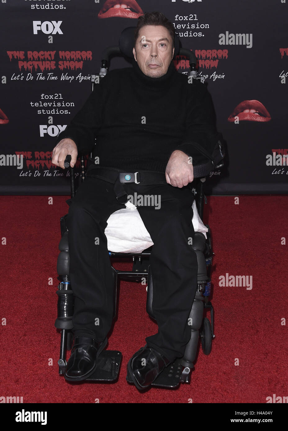 West Hollywood, Ca. 13th Oct, 2016. Tim Curry at the red carpet ...