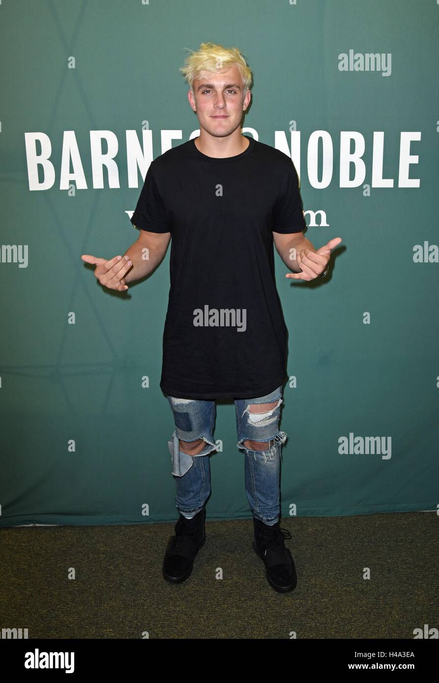 Jake barnes hi-res stock photography and images - Alamy