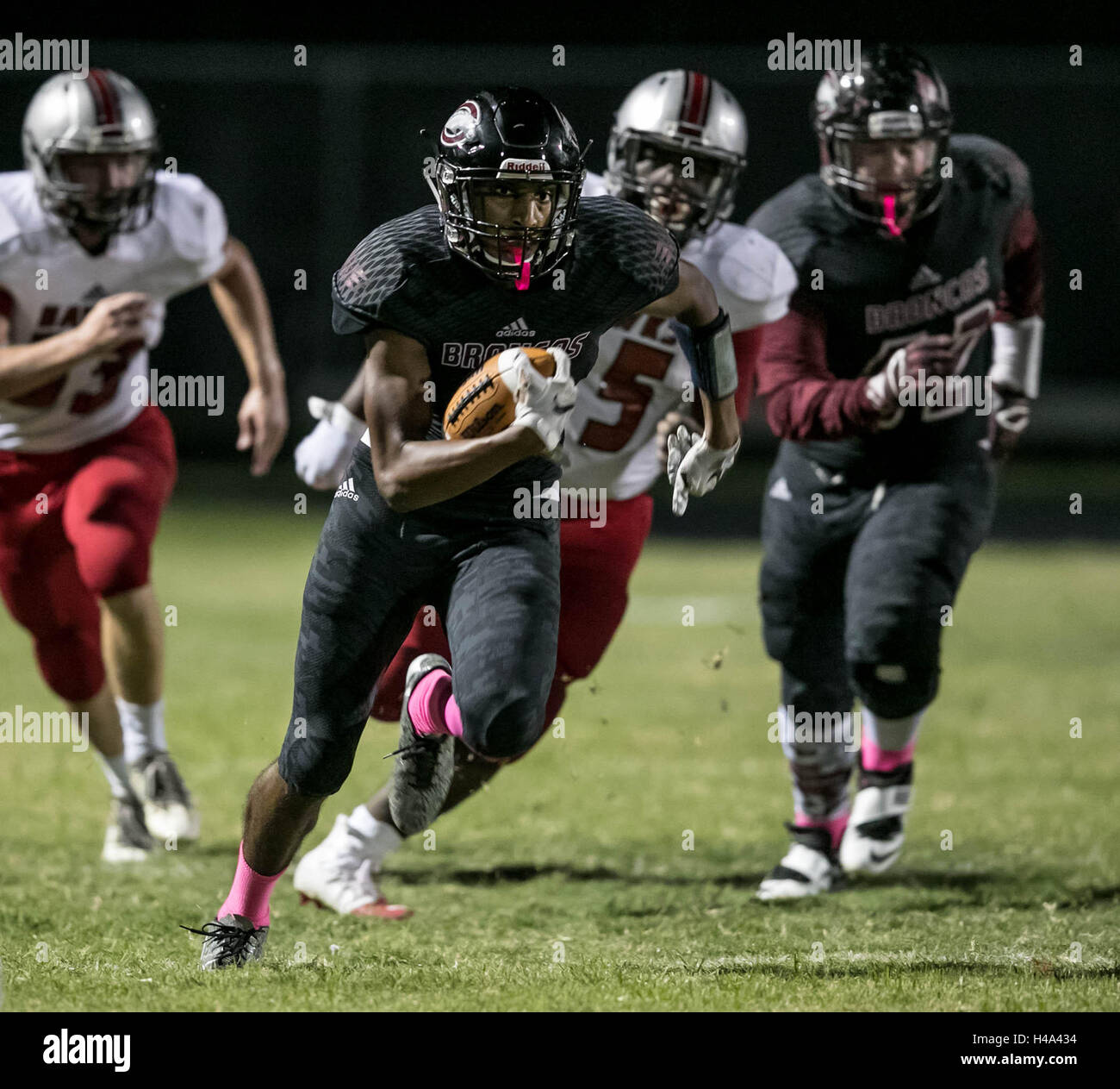 Wellington, Florida, USA. 14th Oct, 2016. Palm Beach Central Tyler ...