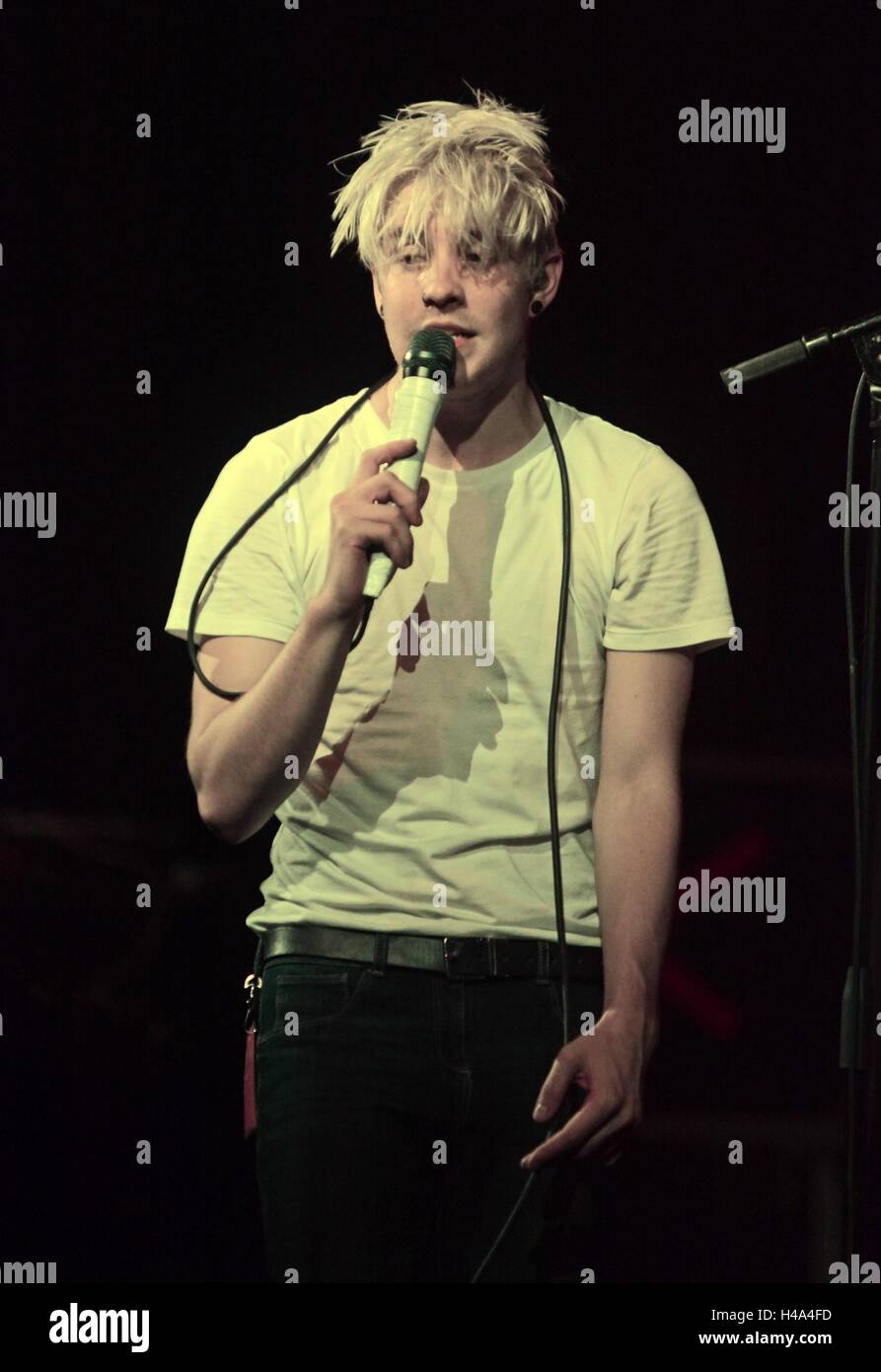New York, NY, USA. 14th Oct, 2016. Patty Walters of As It Is on stage ...