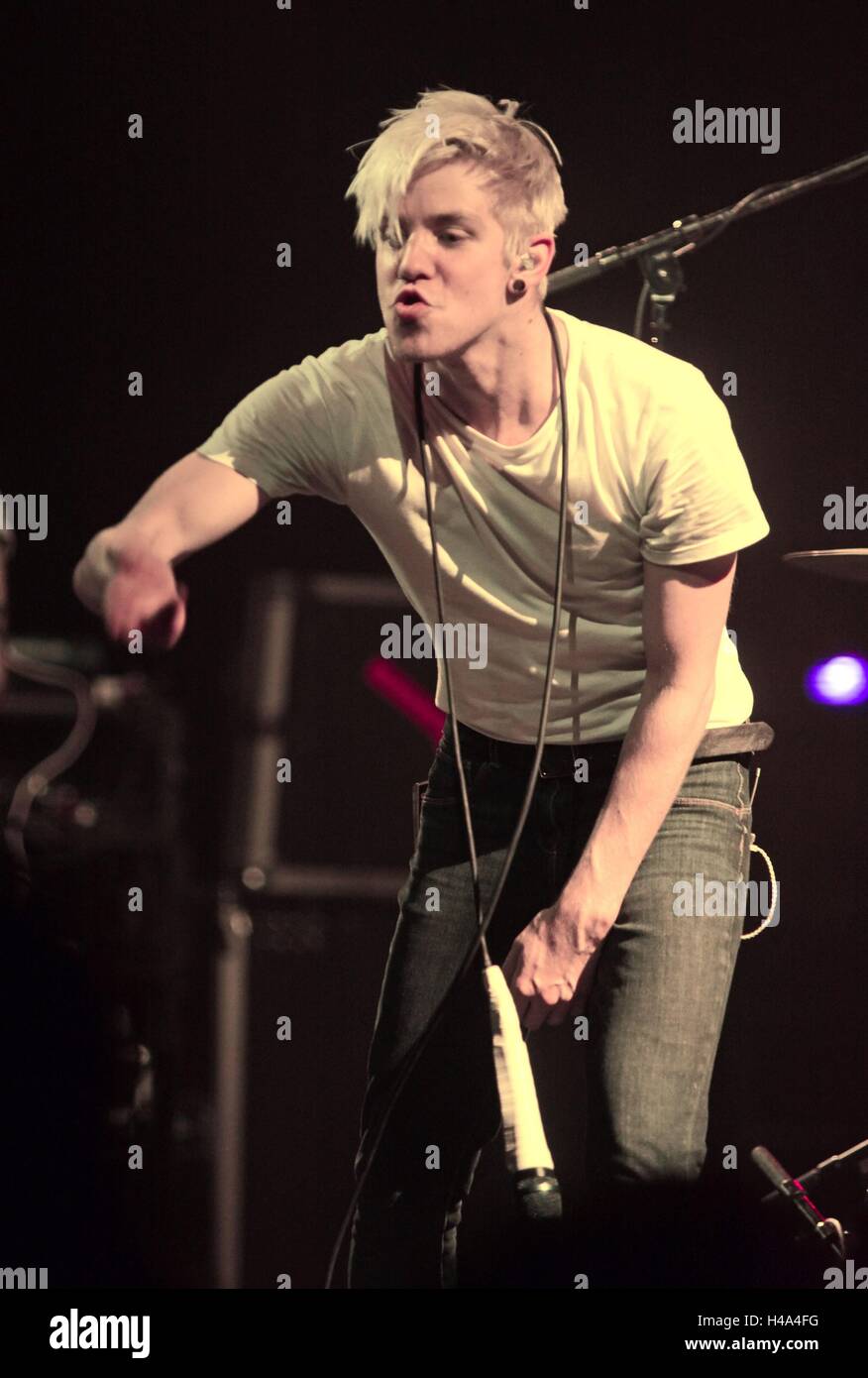 New York, NY, USA. 14th Oct, 2016. Patty Walters of As It Is on stage ...