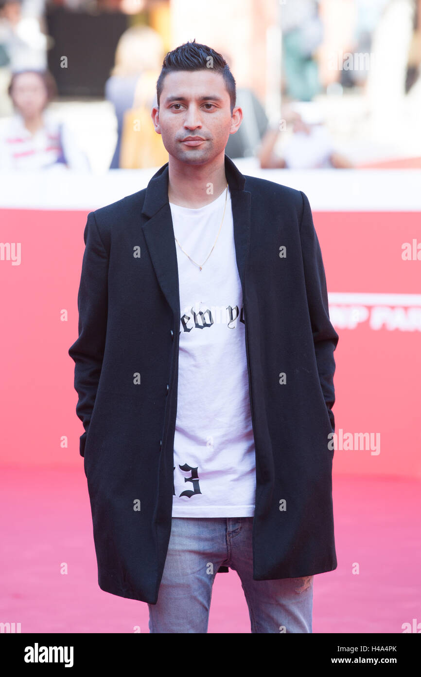 Director justin tipping hi-res stock photography and images - Alamy