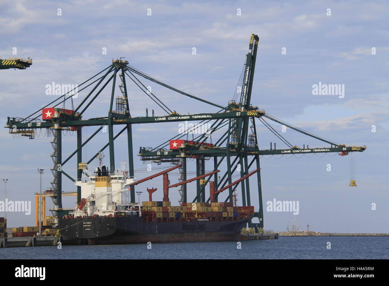 Lome. 12th Oct, 2016. Photo taken on Oct. 12, 2016 shows the Lome ...