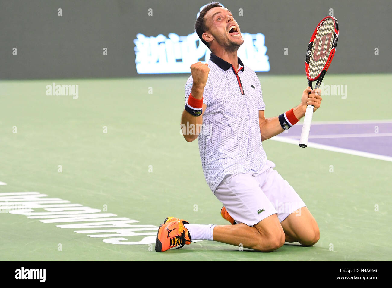 Shanghai, China. 15th Oct, 2016. ATP Rolex Shanghai Masters tennis tournament, semi-final ...