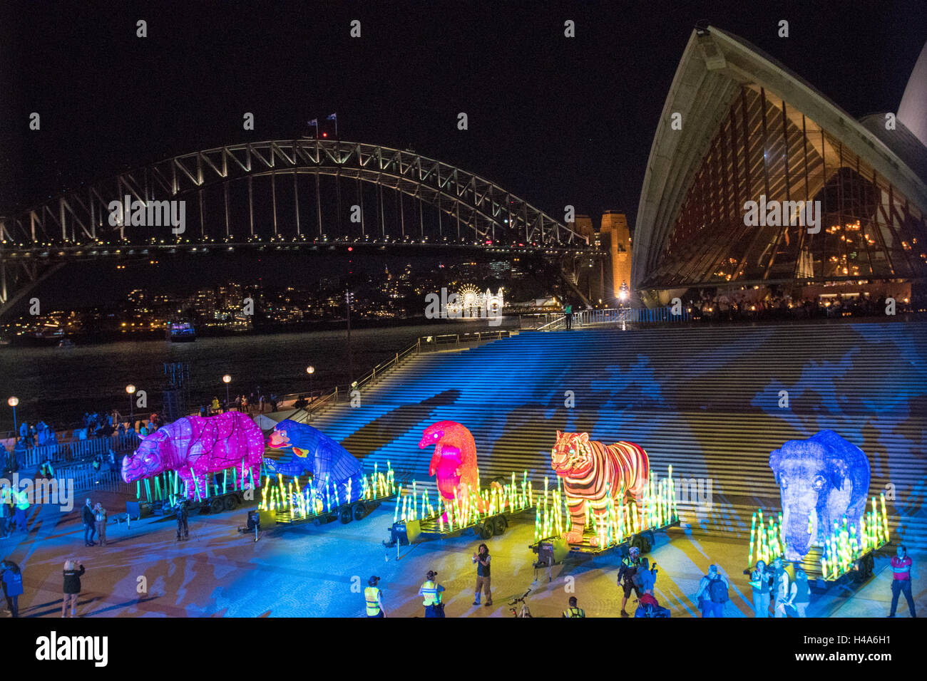 Sydney, Australia - 15th October 2016: Animal Light scupltures lighted ...