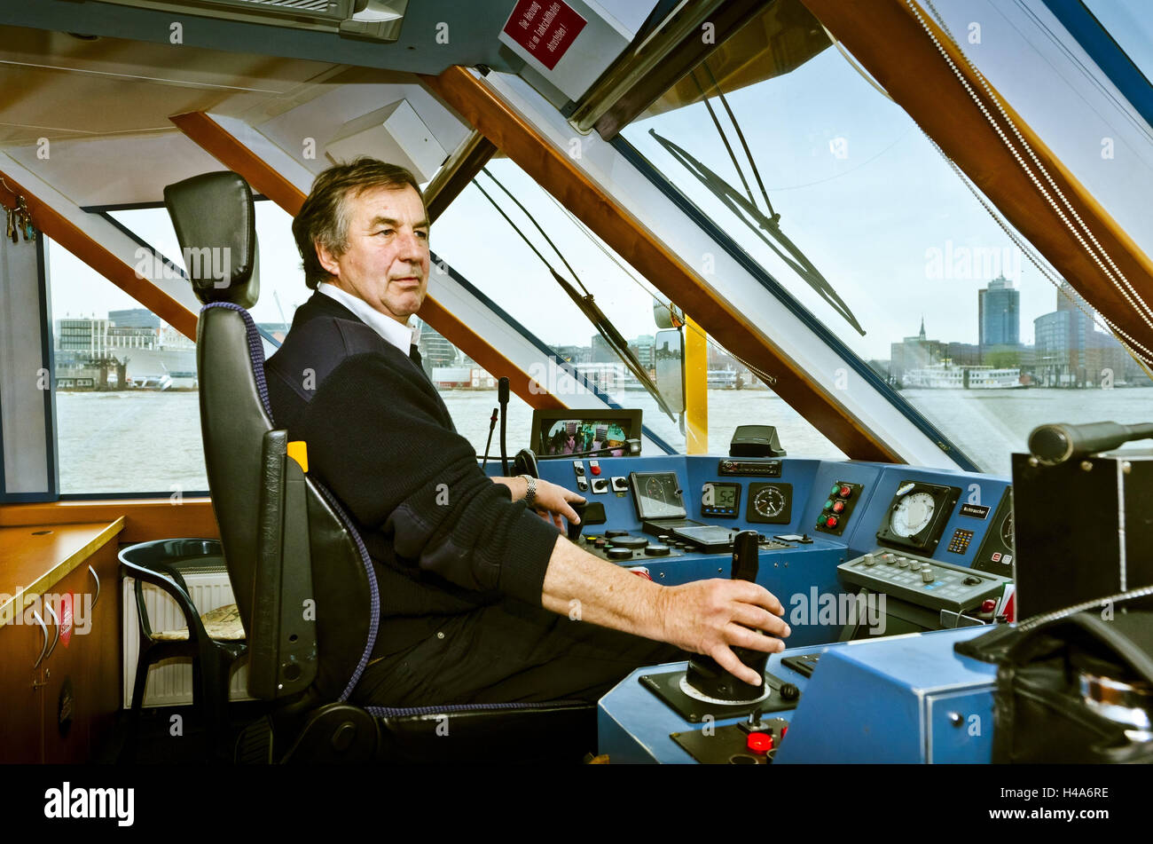 Germany, Hamburg, Elbe, harbour, captain, ferry, harbour ferry Stock ...