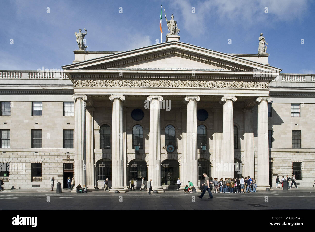Ireland, Dublin, main post, outside Stock Photo - Alamy