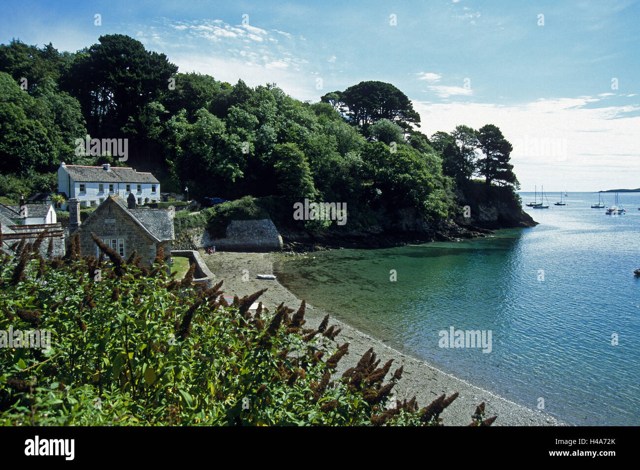Great Britain, Cornwall, Glendurgan guards, houses, Durgan Village ...