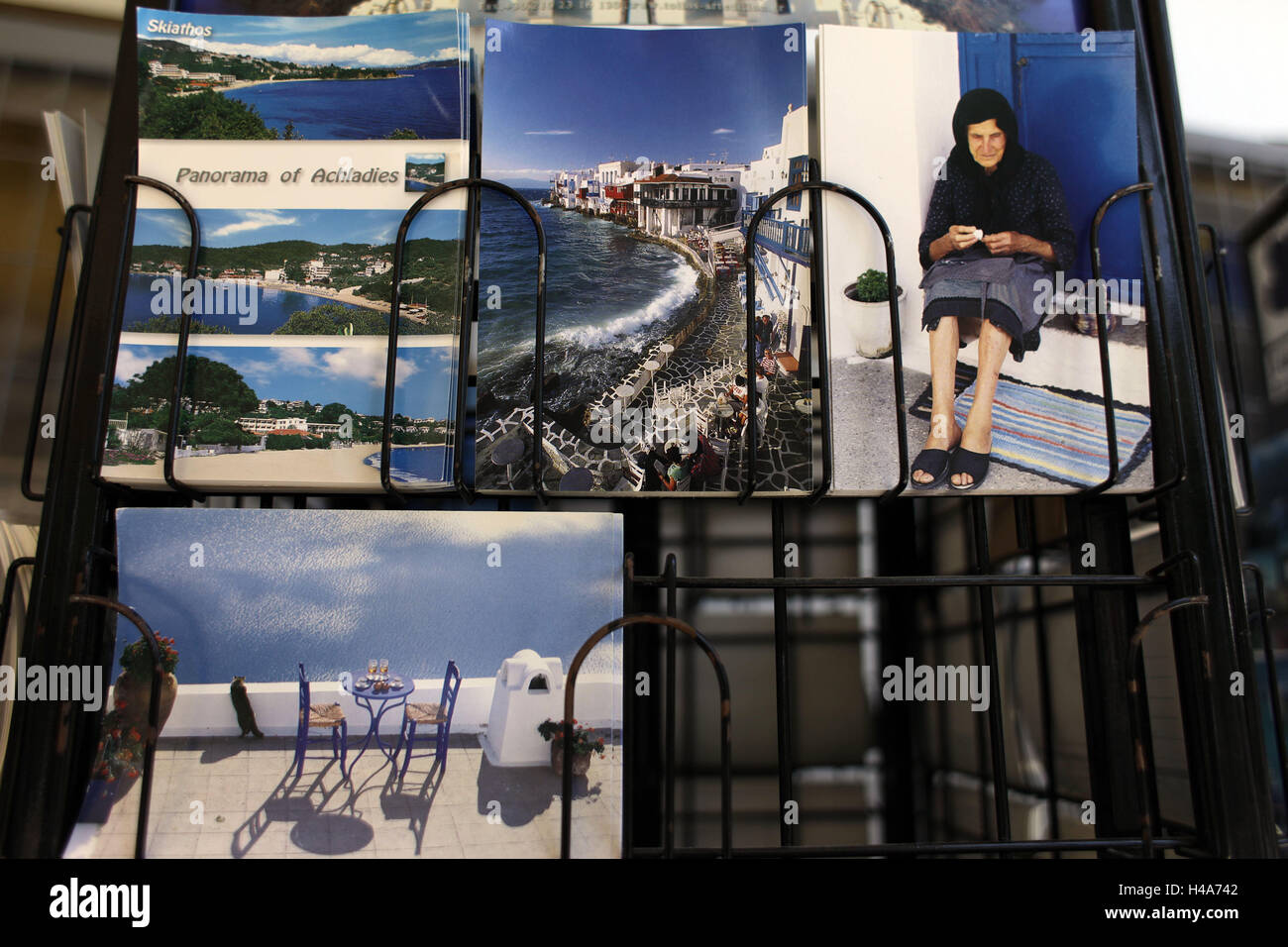 Postcard racks hi-res stock photography and images - Alamy