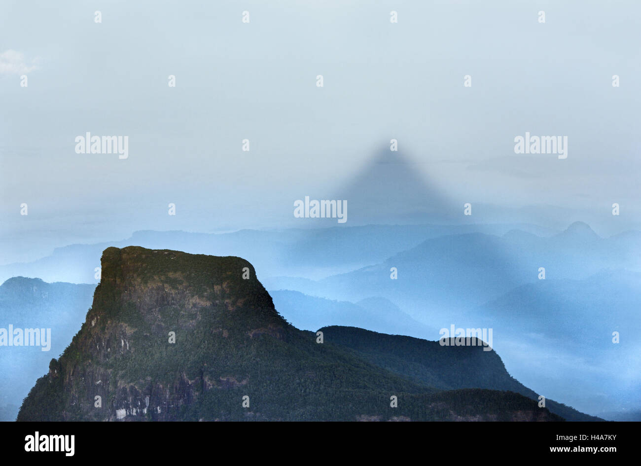Shadow triangle hi-res stock photography and images - Alamy
