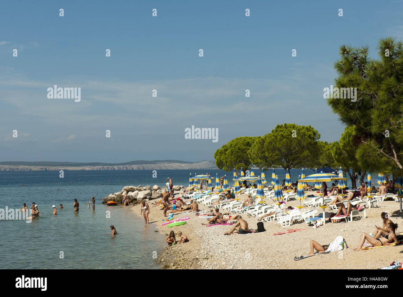 Croatia, Kvarner bay, Crikvenica, town beach Stock Photo - Alamy
