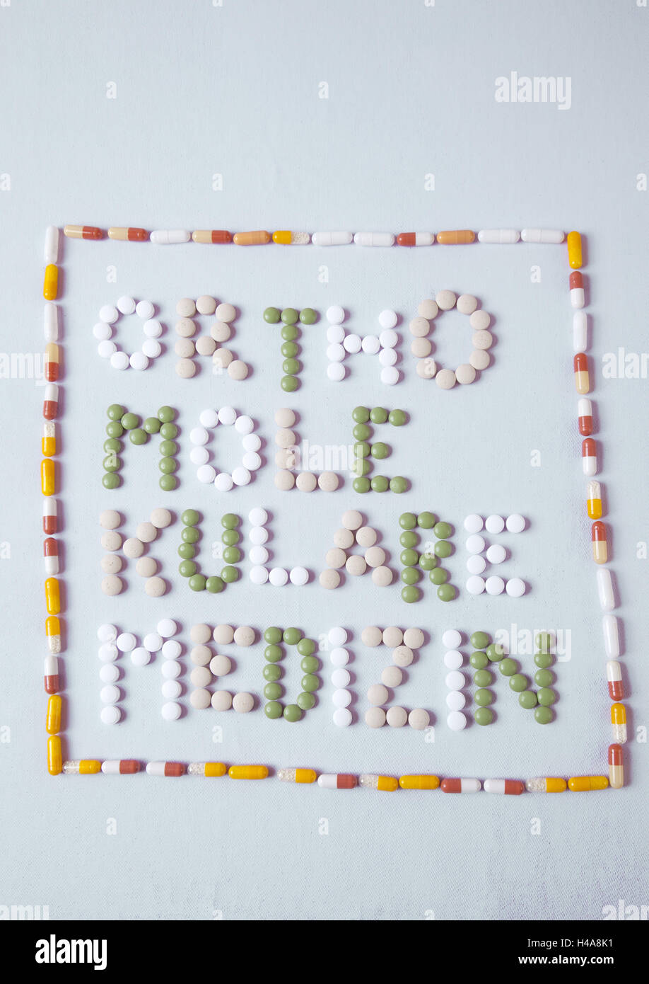 Orthomolekulare medicine, alternative cure, drug, vitamins, mineral ...