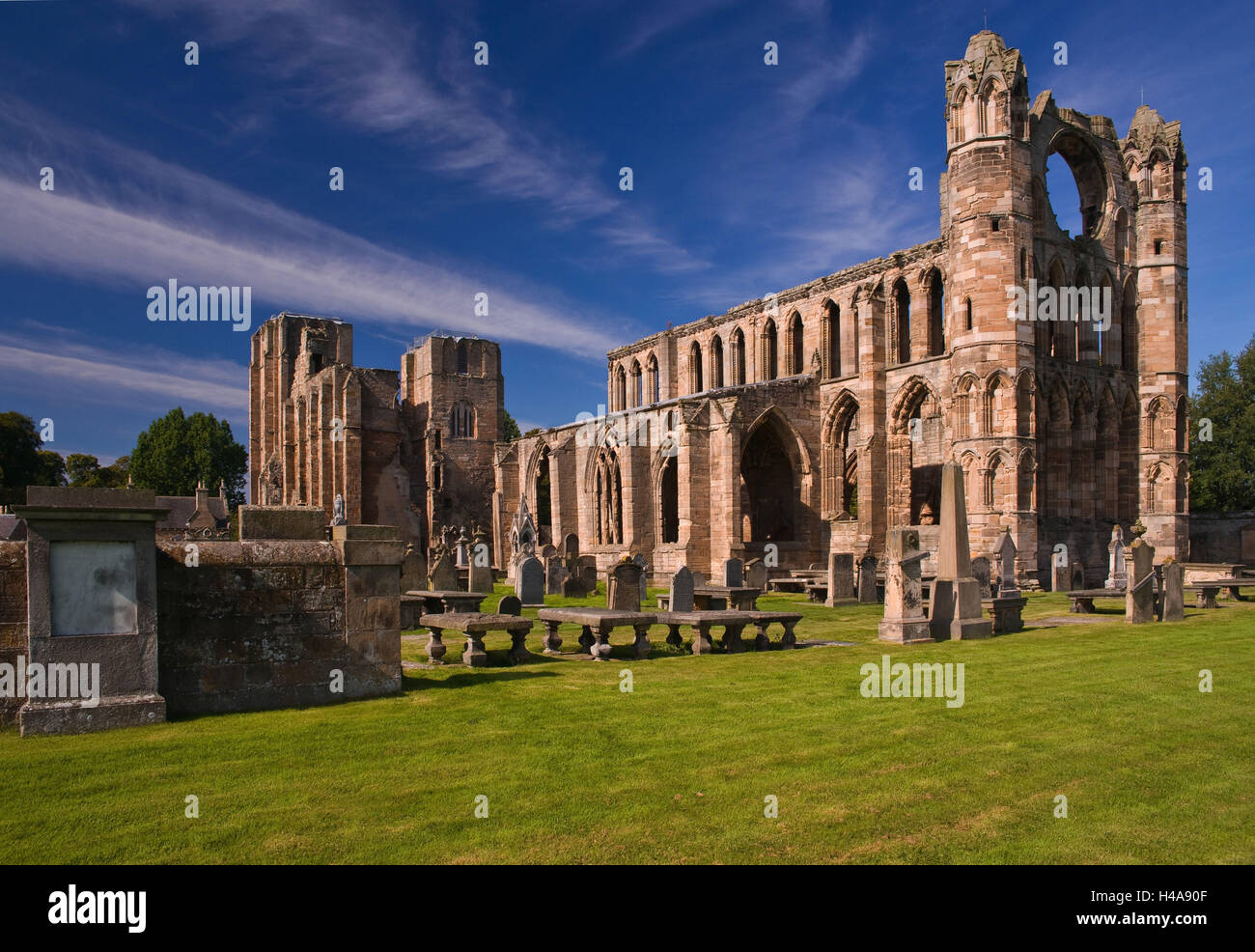 Scotland, Elgin, old cemetery Stock Photo - Alamy