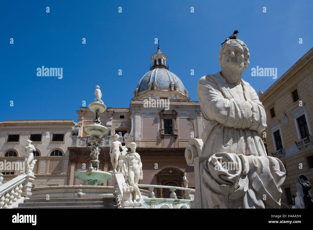 Palermo town hall hi-res stock photography and images - Alamy