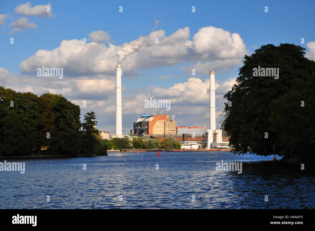 Treptower park station hi-res stock photography and images - Alamy