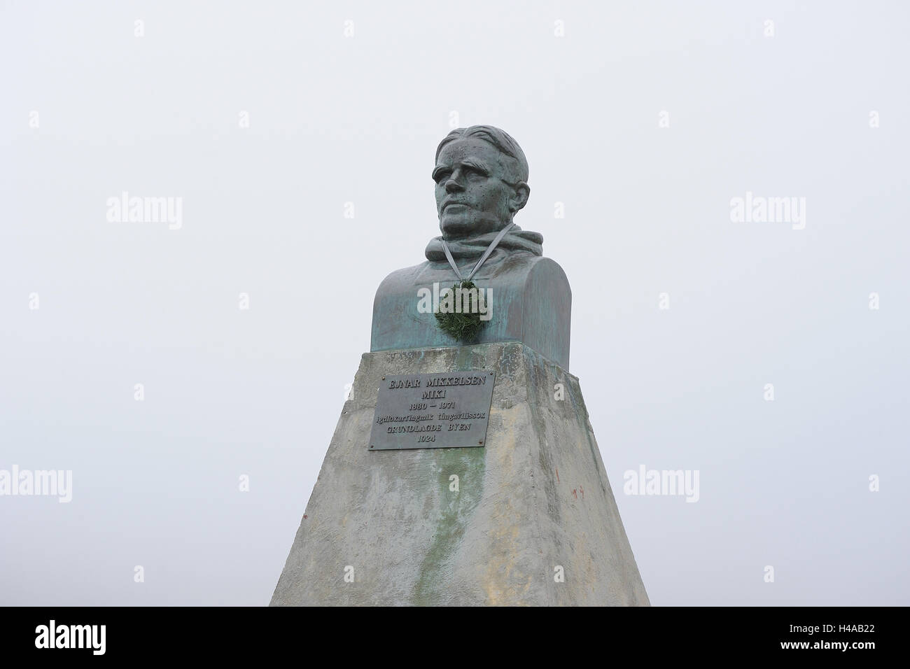 Ejnar Mikkelsen monument, Ittoqqortoormiit, Scoresbysund, Sermersooq ...
