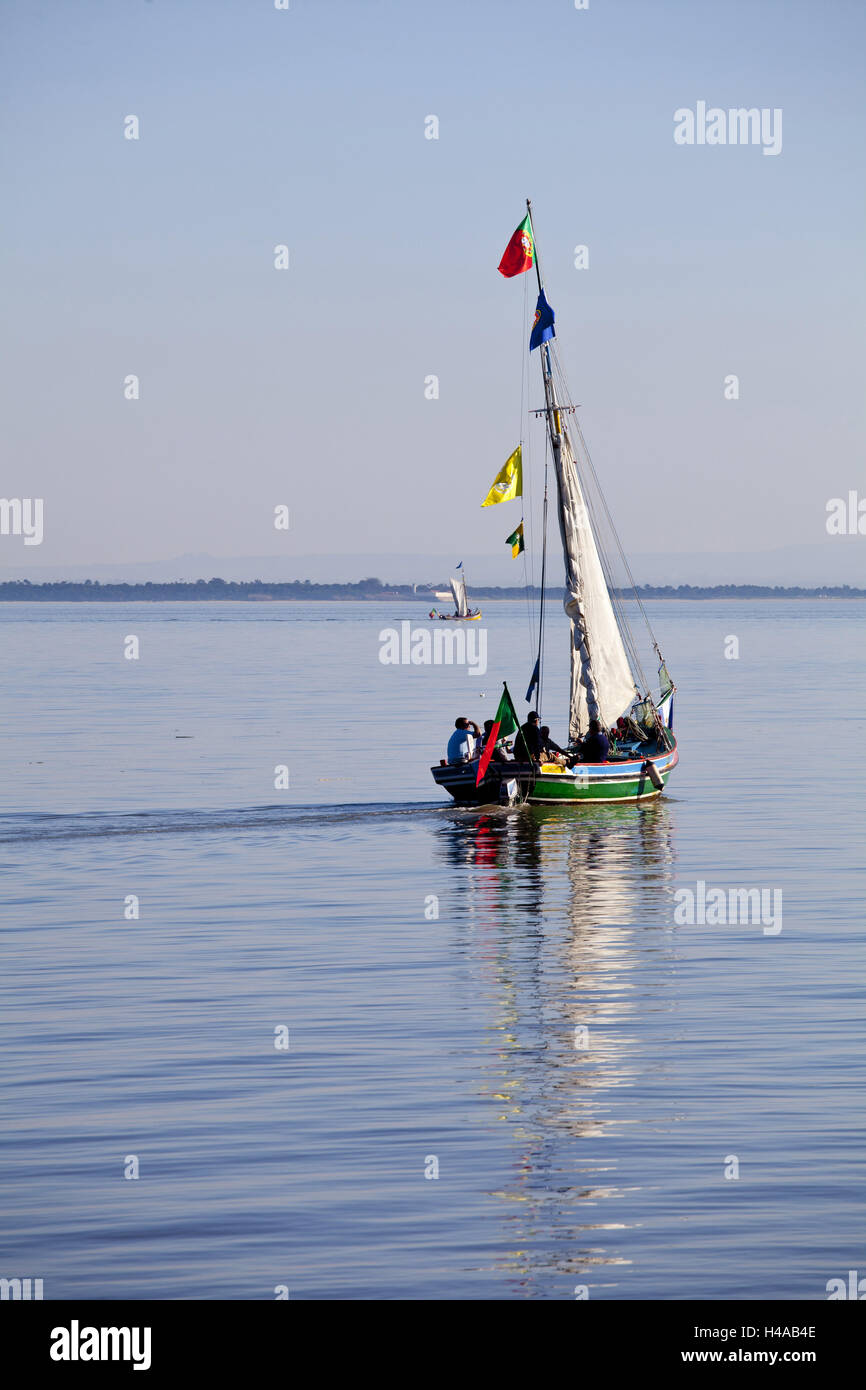 Traditional boat on the Tejo, Lisbon, Portugal Stock Photo - Alamy