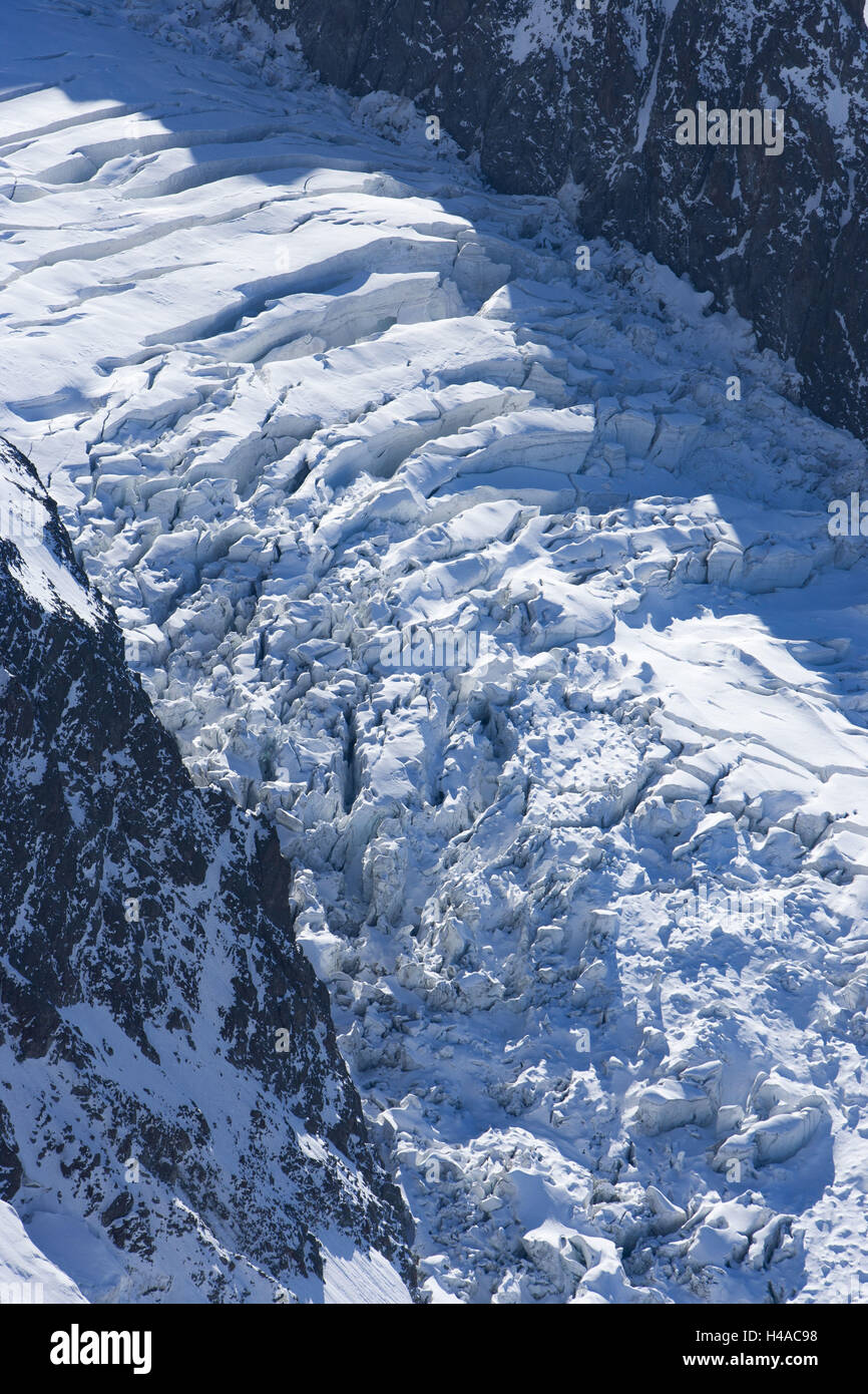 Ice columns hi-res stock photography and images - Alamy
