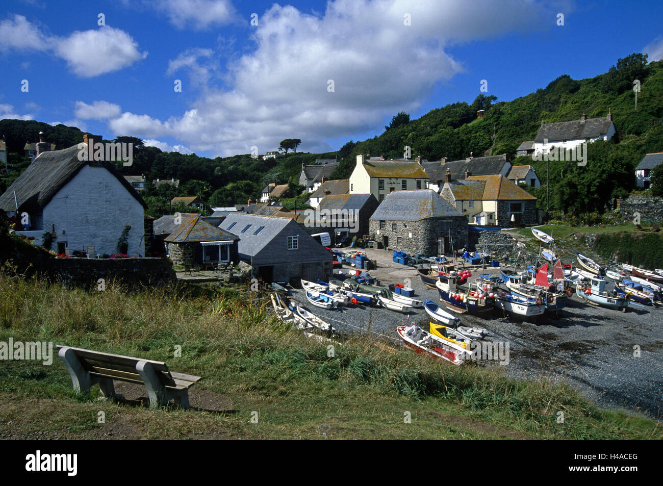Place cornwall hi-res stock photography and images - Alamy