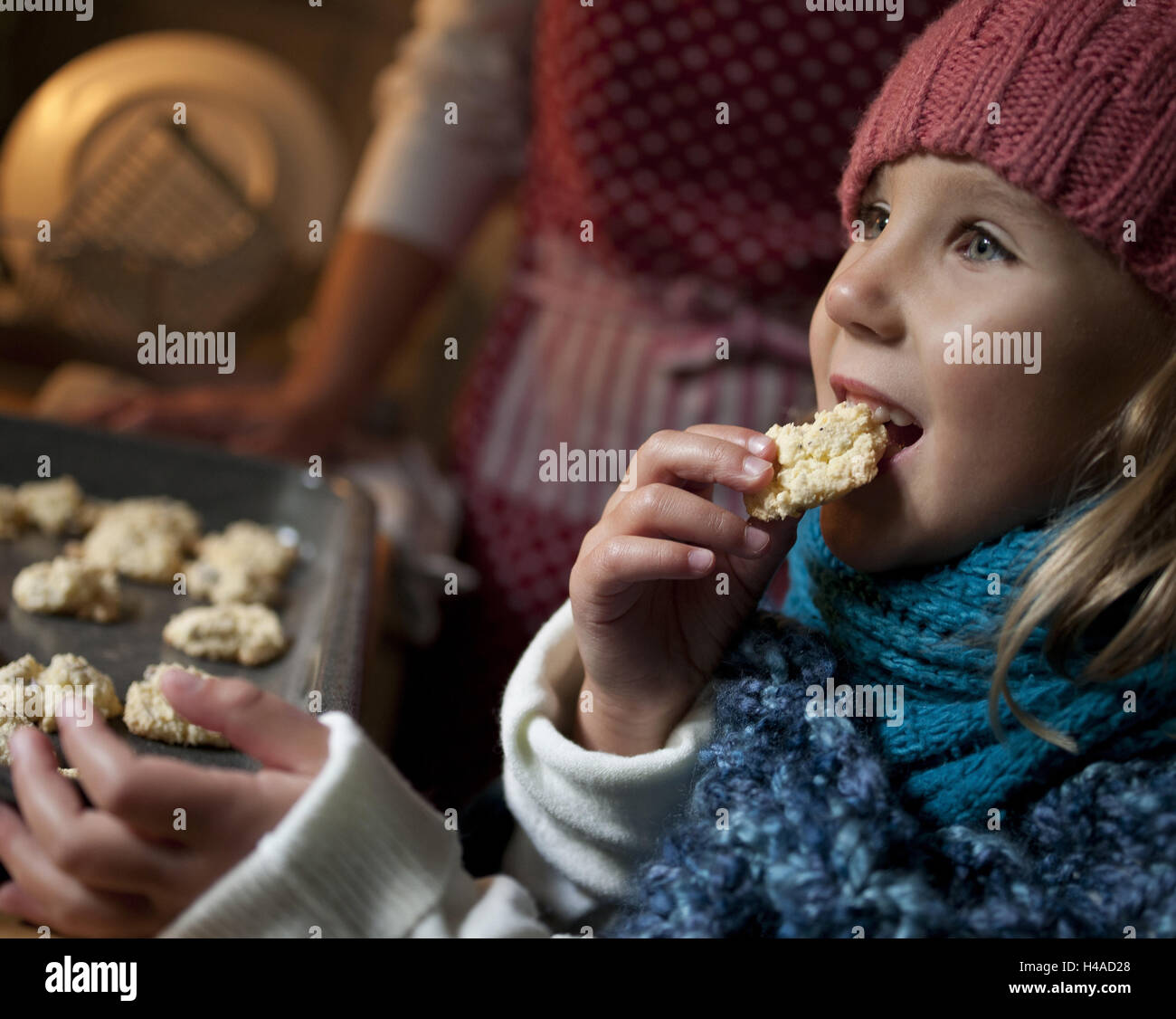 Child nibble hi-res stock photography and images - Alamy
