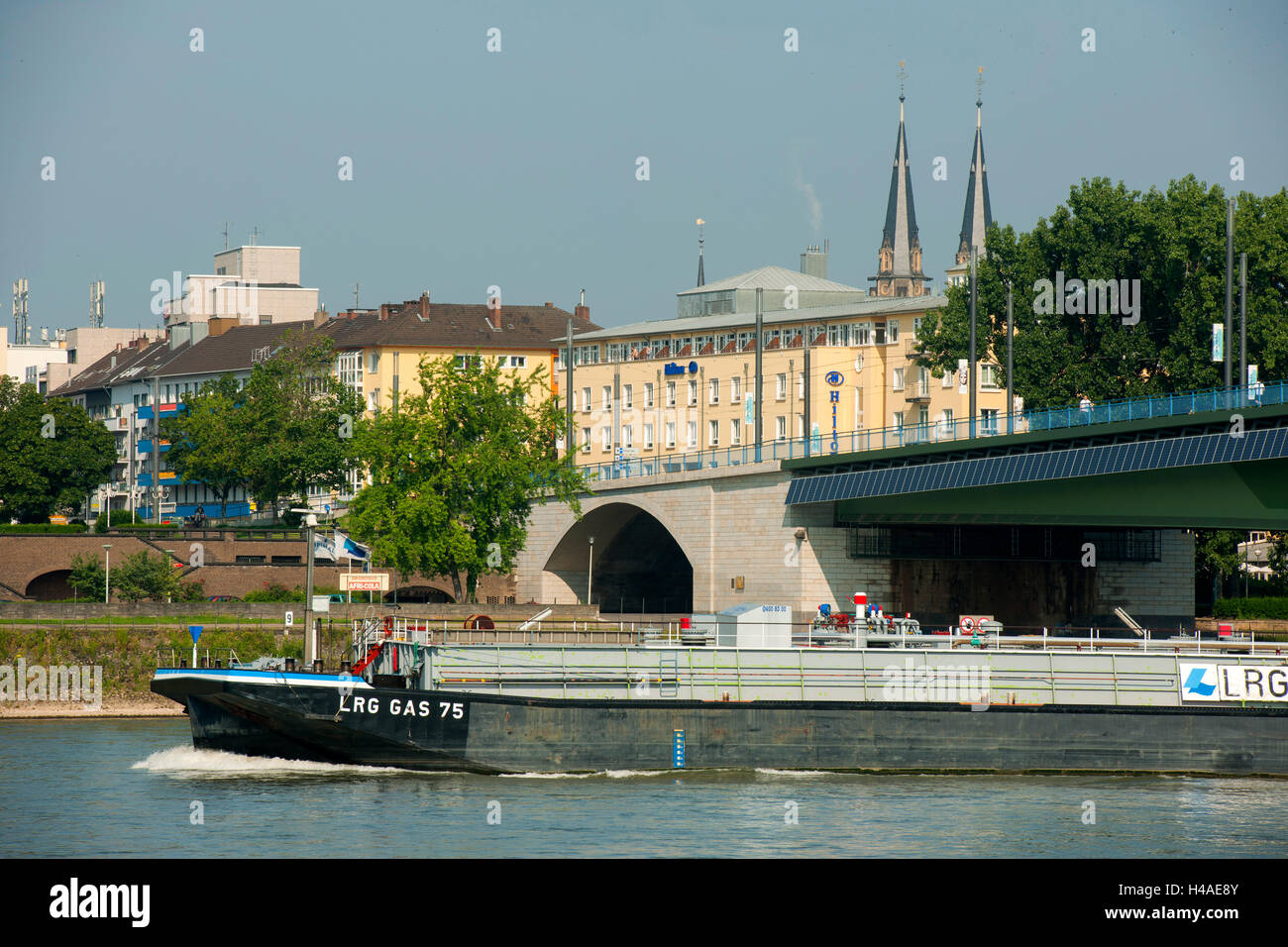 Germany, North Rhine-Westphalia, Bonn, Kennedy's bridge, connects the ...