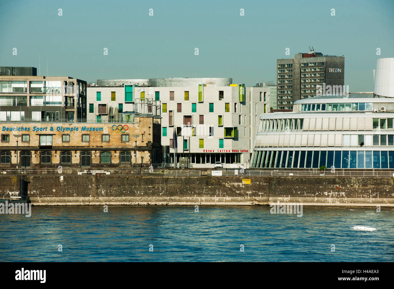 Cologne deutz hi-res stock photography and images - Alamy