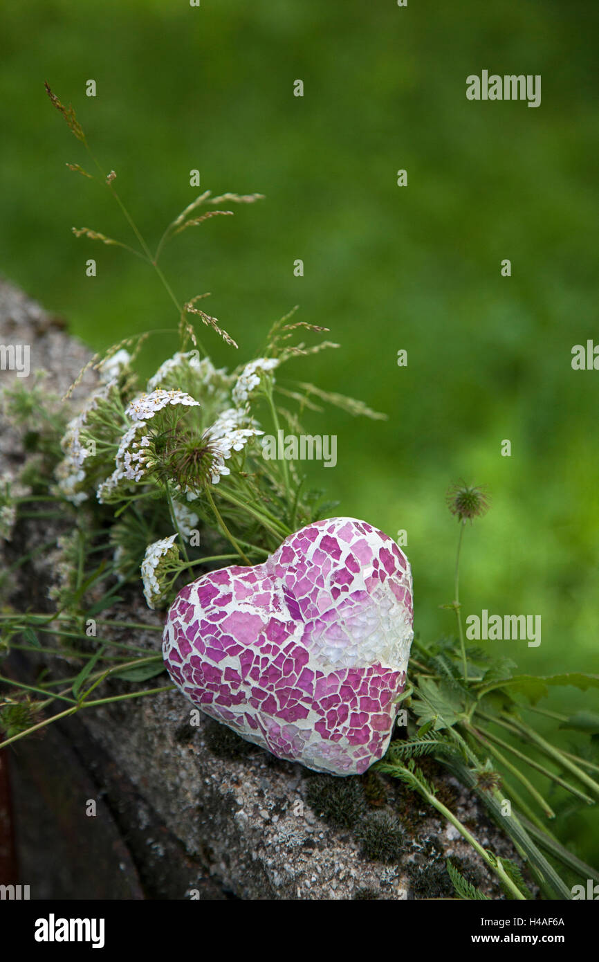 Heart, flowers, wild flowers, green Stock Photo - Alamy