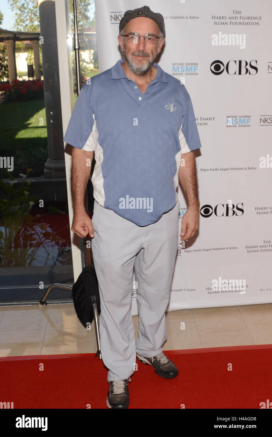 Richard Schiff attends the 4th Annual Matthew Silverman Memorial ...