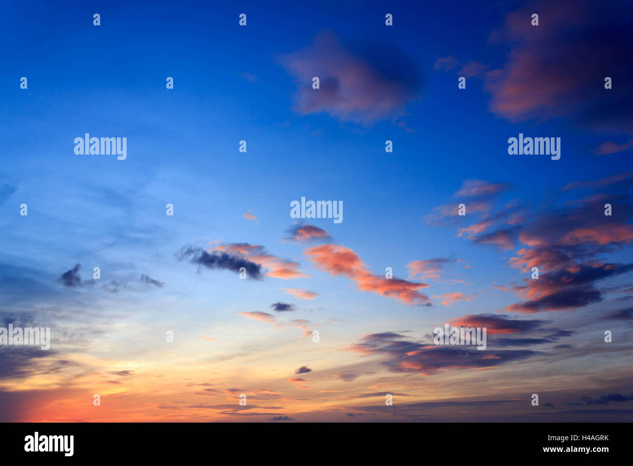 Morning sky with colorful cloud hi-res stock photography and images - Alamy