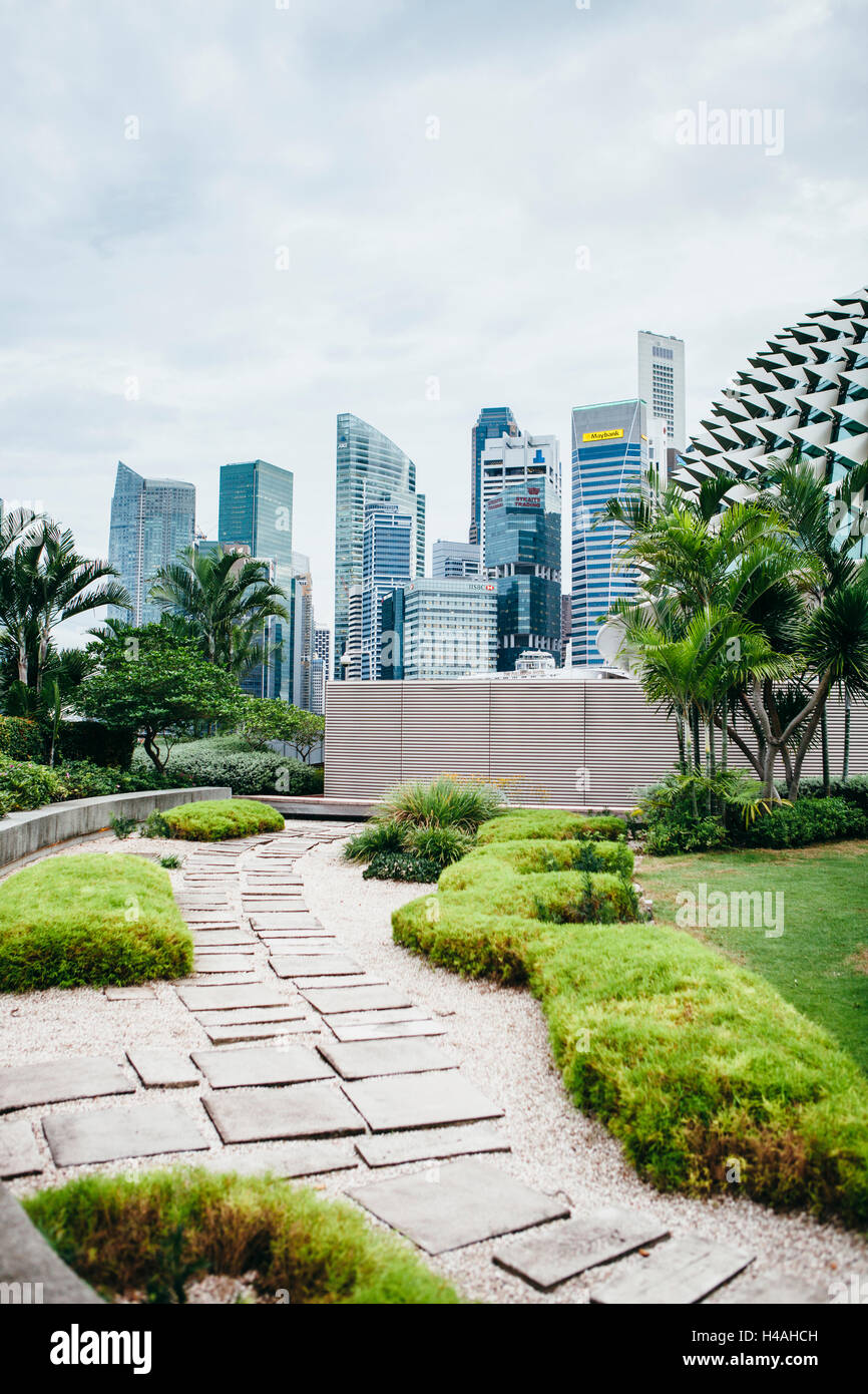 Esplanade roof terrace hi-res stock photography and images - Alamy
