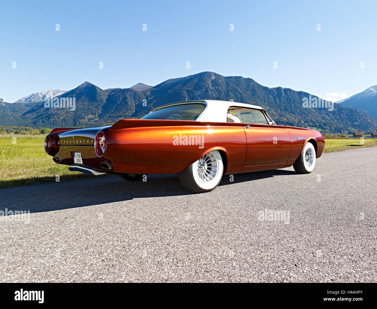Ford Thunderbird 1962 Custom Stock Photo - Alamy