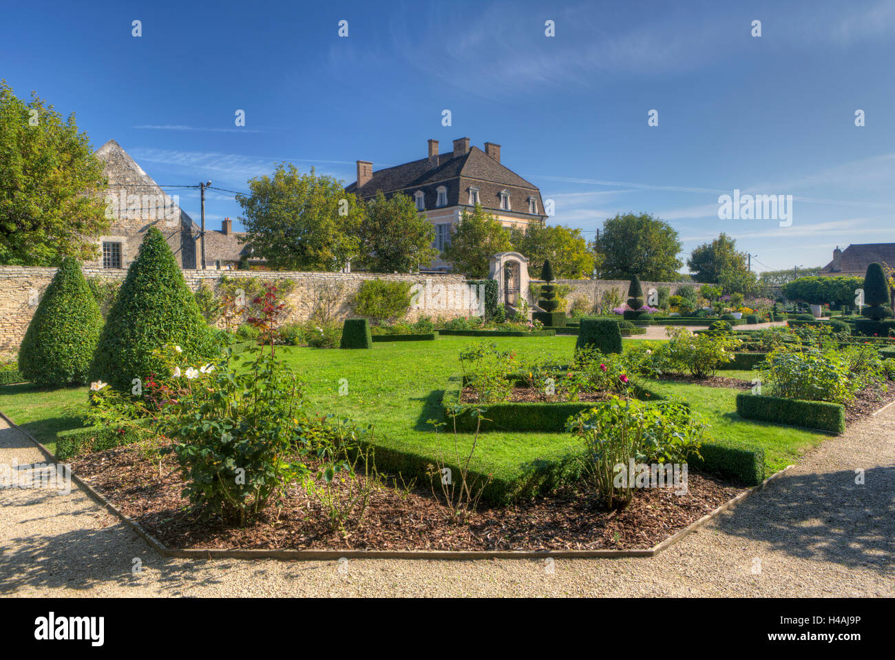 Garden of the Chateau Pommard, wine route, route of the Grands Crus ...