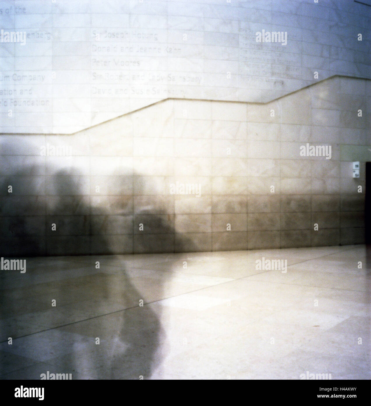 People inside building hi-res stock photography and images - Alamy