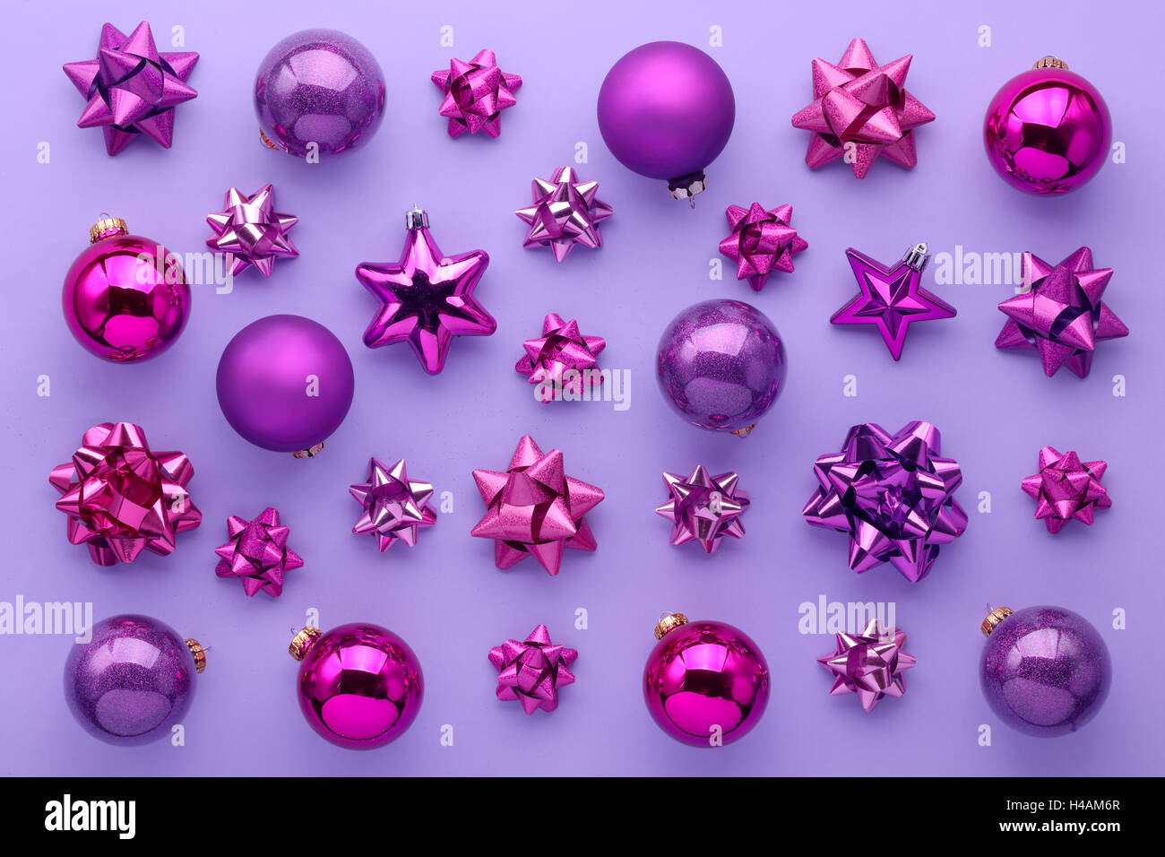 Purple Christmas Ornaments Wallpaper