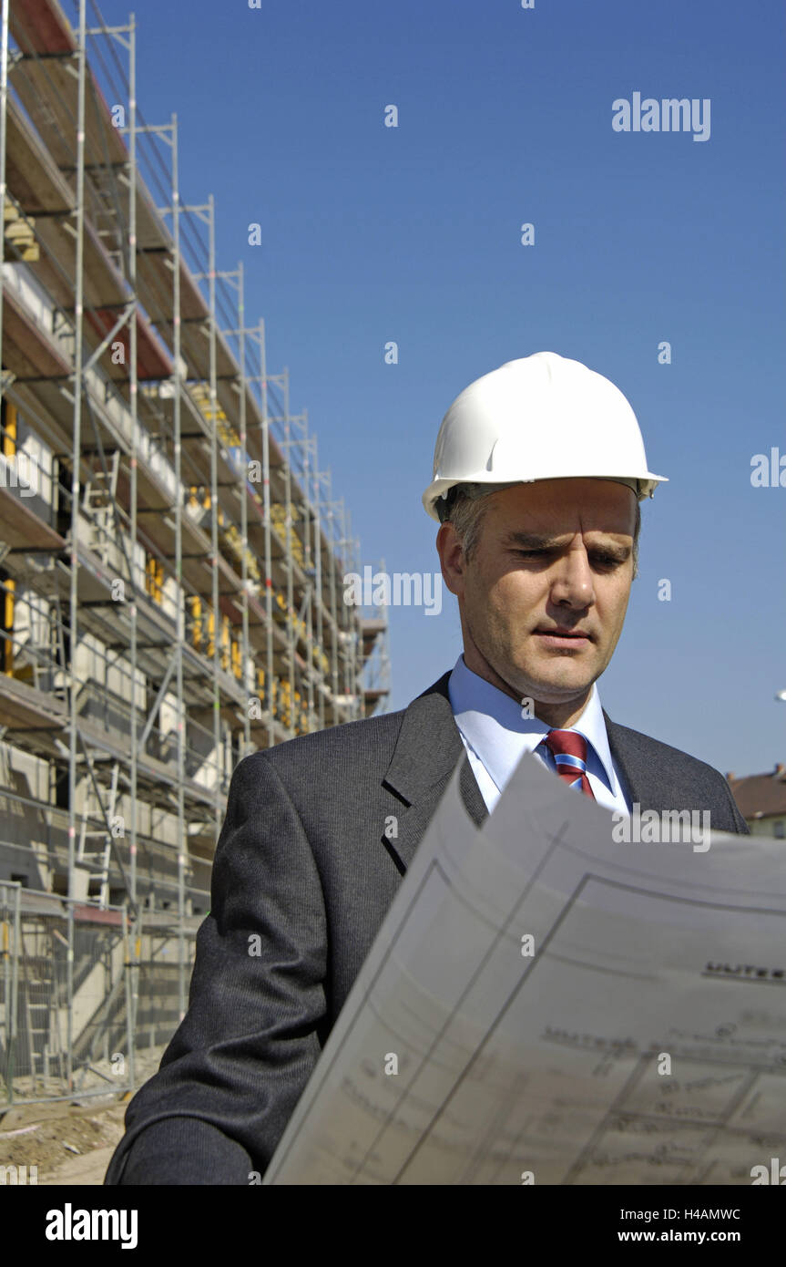 Men at work, architect, architect's plan, portrait Stock Photo - Alamy