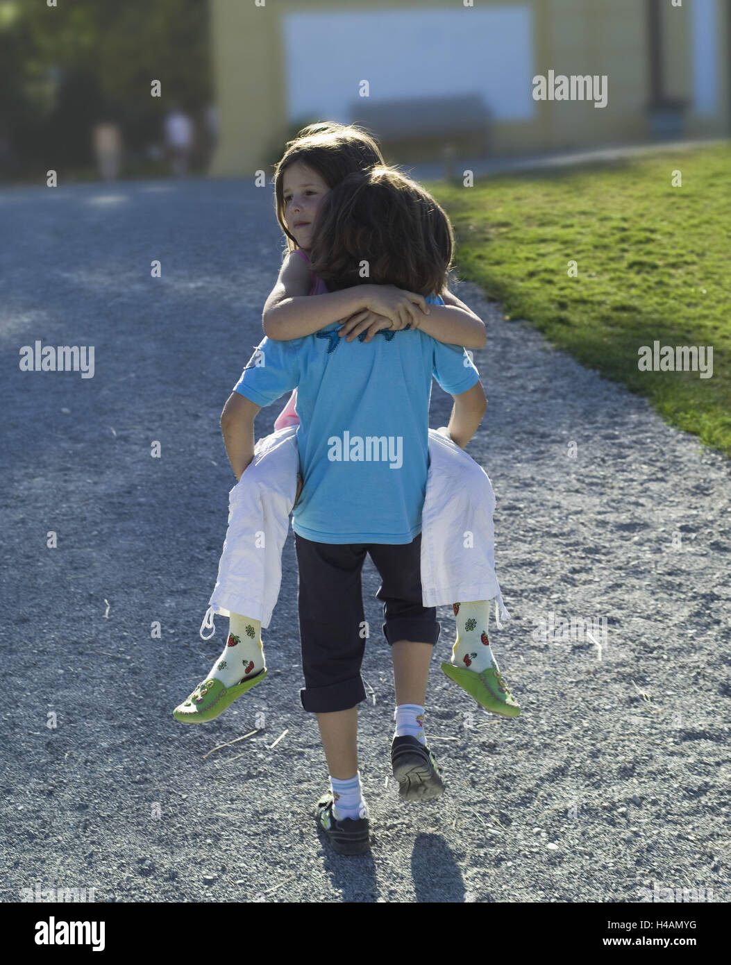 Carry sister hi-res stock photography and images - Alamy
