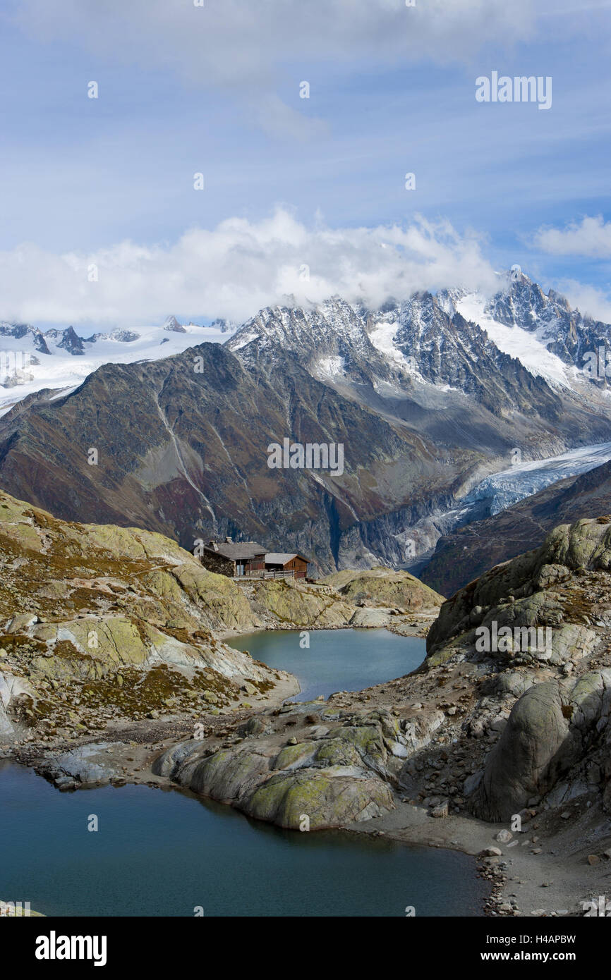 Refuge Lac Blanc Stock Photos & Refuge Lac Blanc Stock Images - Alamy