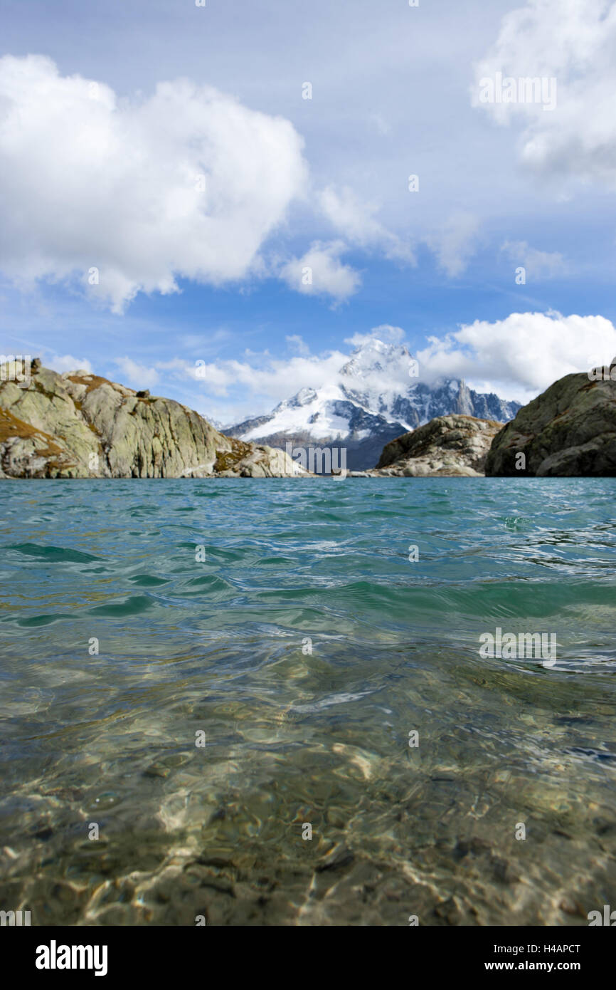Lac blanc hi-res stock photography and images - Alamy