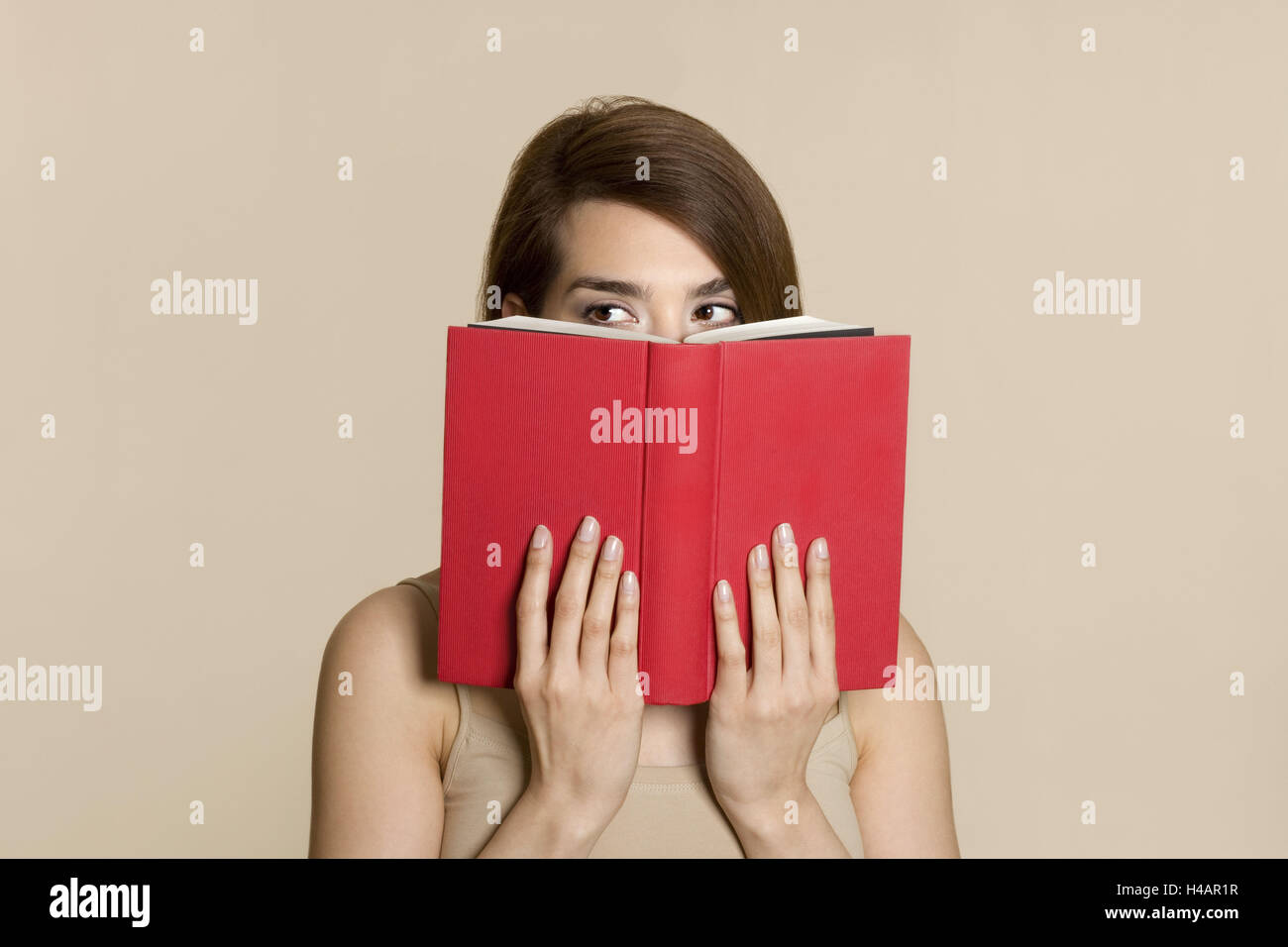 Pale skinnend hi-res stock photography and images - Alamy
