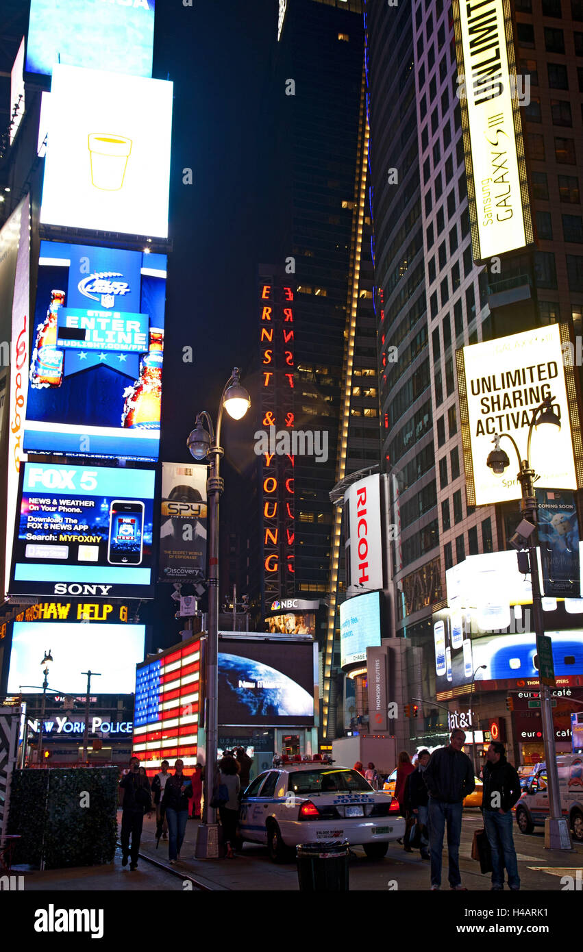 USA, New York City, Times Square, night Stock Photo - Alamy