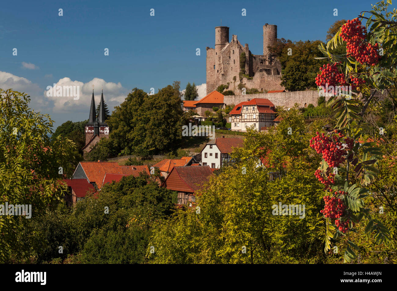 Germany, Thuringia, Eichsfeld, castle ruin Hanstein in Rimbach Stock ...