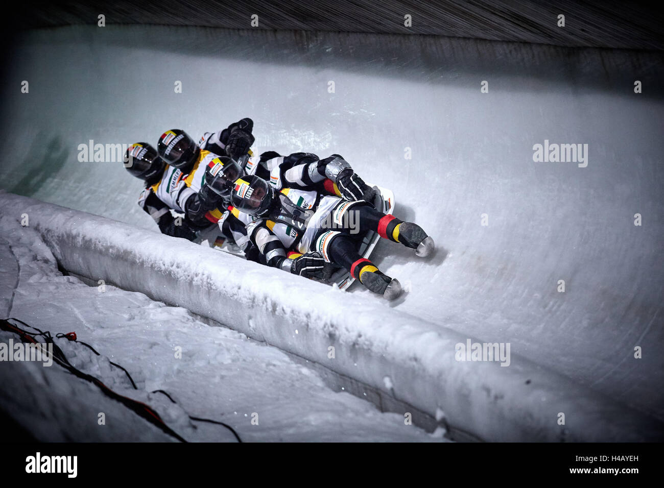 Team wok hi-res stock photography and images - Alamy