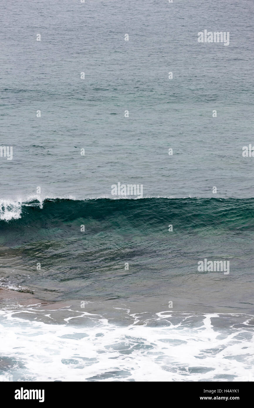 Surging sea hi-res stock photography and images - Alamy