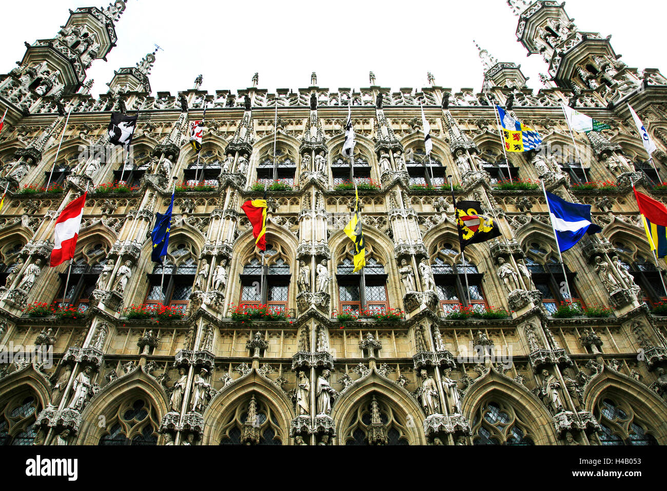 Flemish flags hi-res stock photography and images - Alamy
