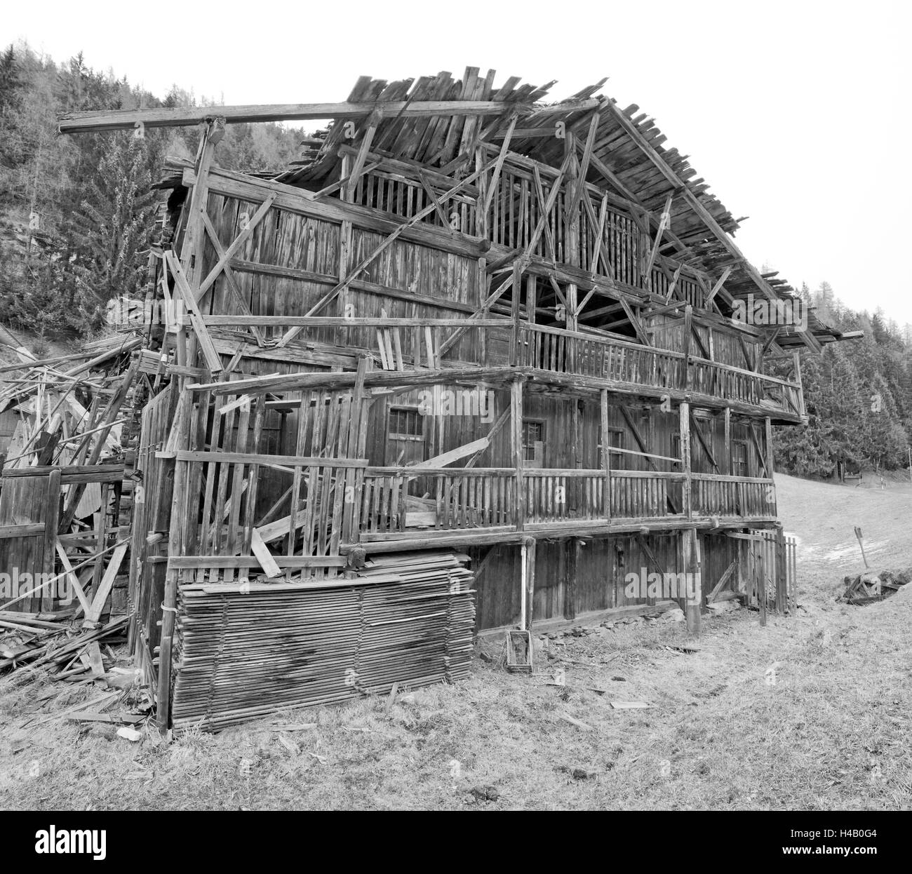 Decayed roof Black and White Stock Photos & Images - Alamy