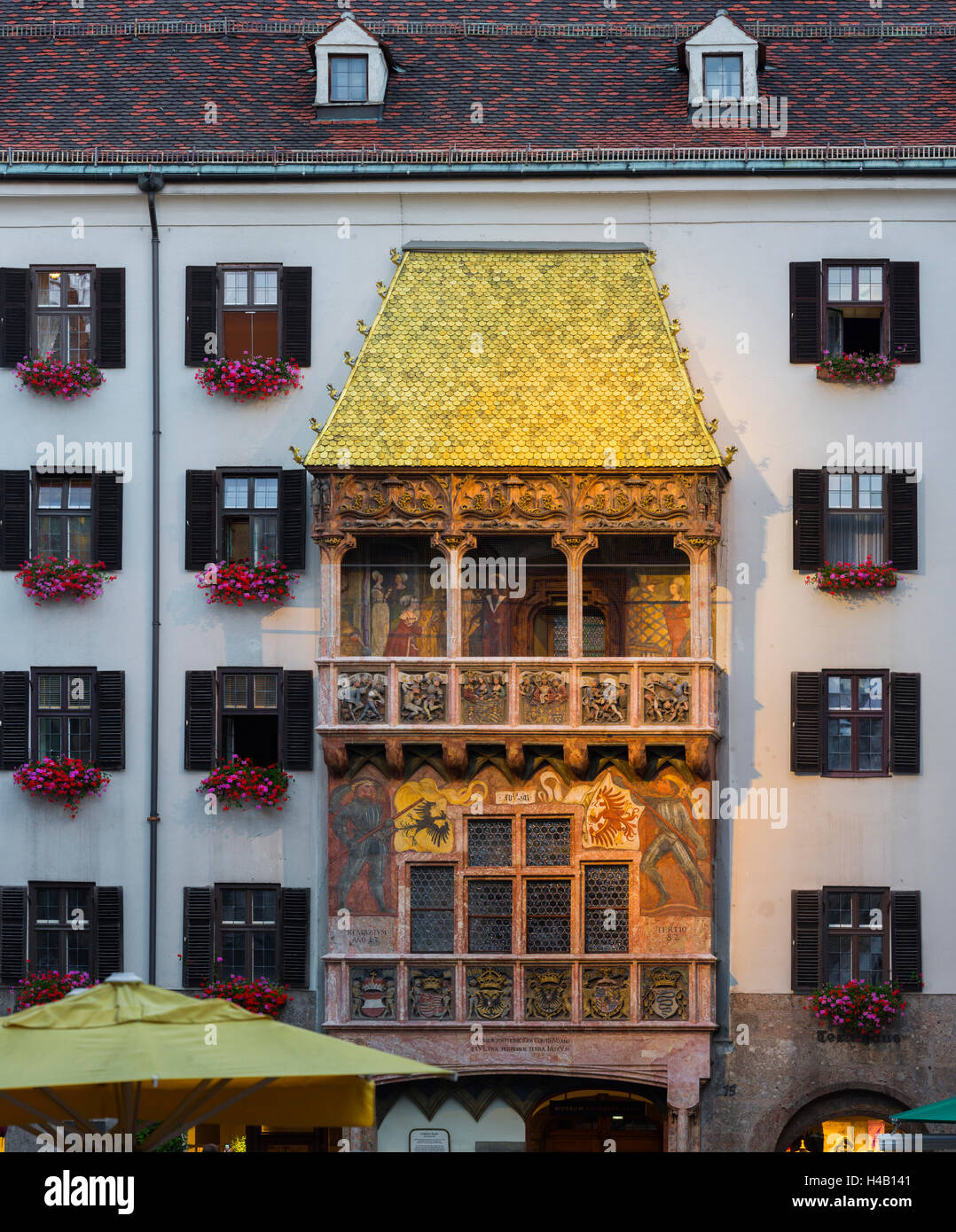 Goldenes Dachl, Innsbruck, Tyrol, Austria Stock Photo - Alamy